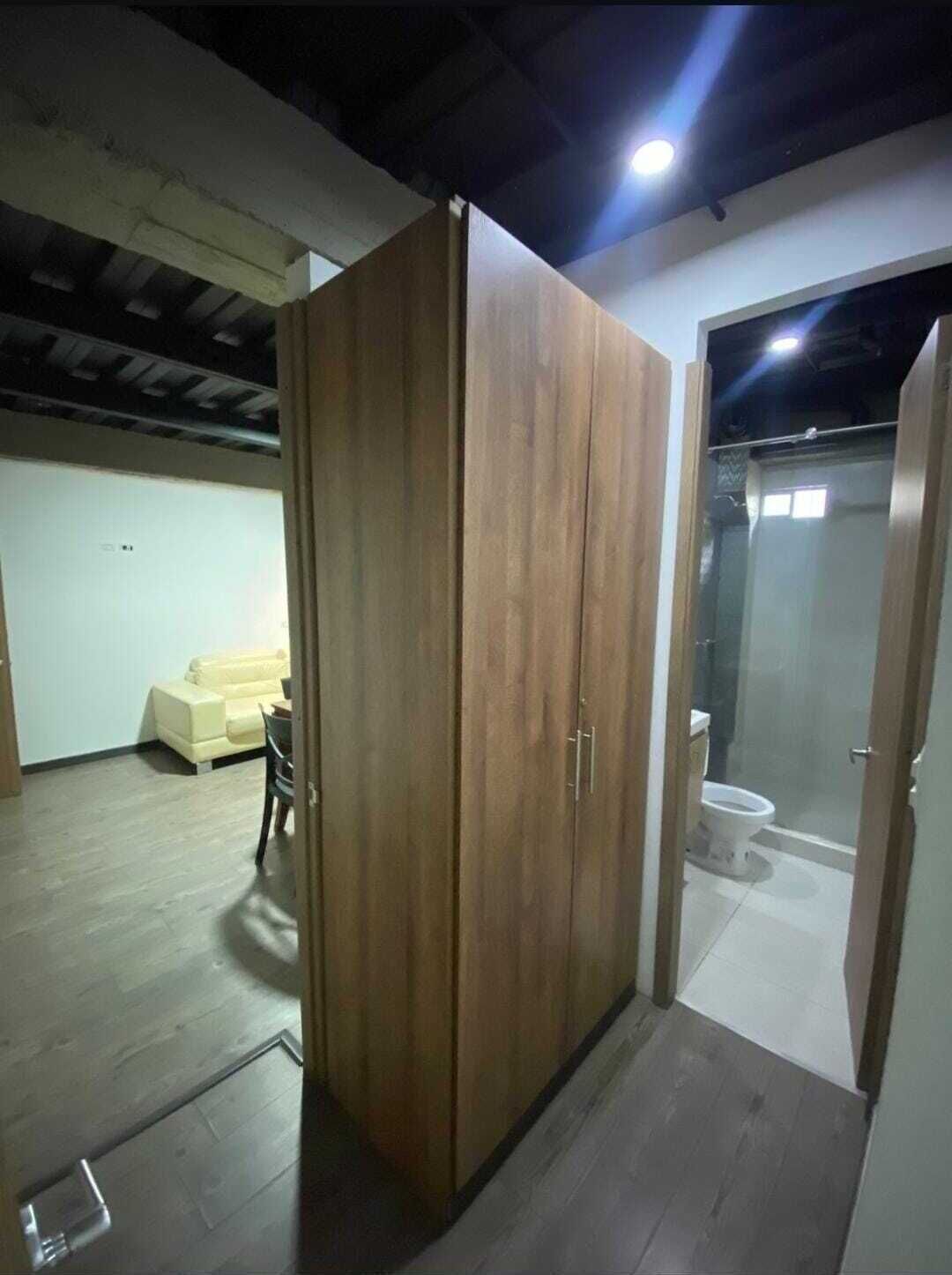 Apartamento Comfort, varanda, vista para o jardim | Cortinas/cortinados opacos, ferro/tábua de engomar, Wi-fi grátis 