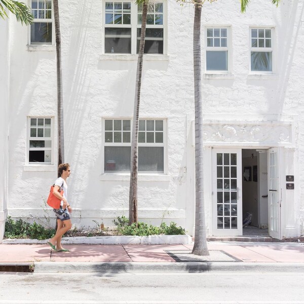 3 Bedrooms I Sleeps 8 I Best Value In South Beach - Miami, FL