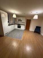 Compact Double Studio | Cozinha privada | Uma chaleira elétrica 
