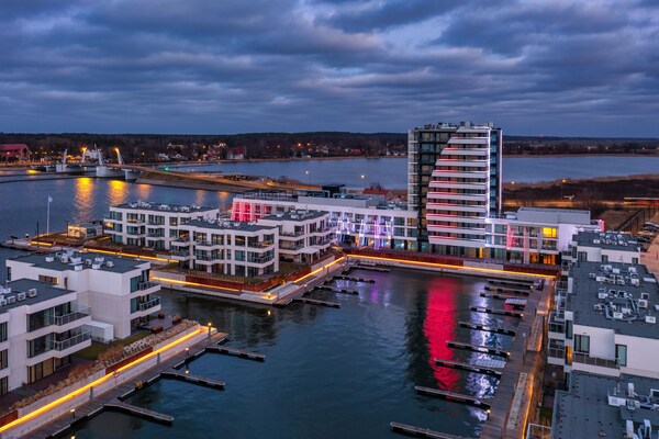 Sol Marina Q4 Apartments Basen & Welness - Gdańsk