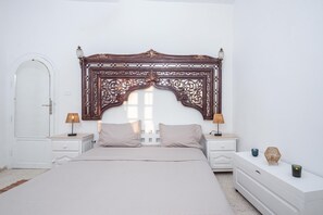 Casa Comfort, vista para a baía | Ferro/tábua de engomar, Wi-fi grátis 