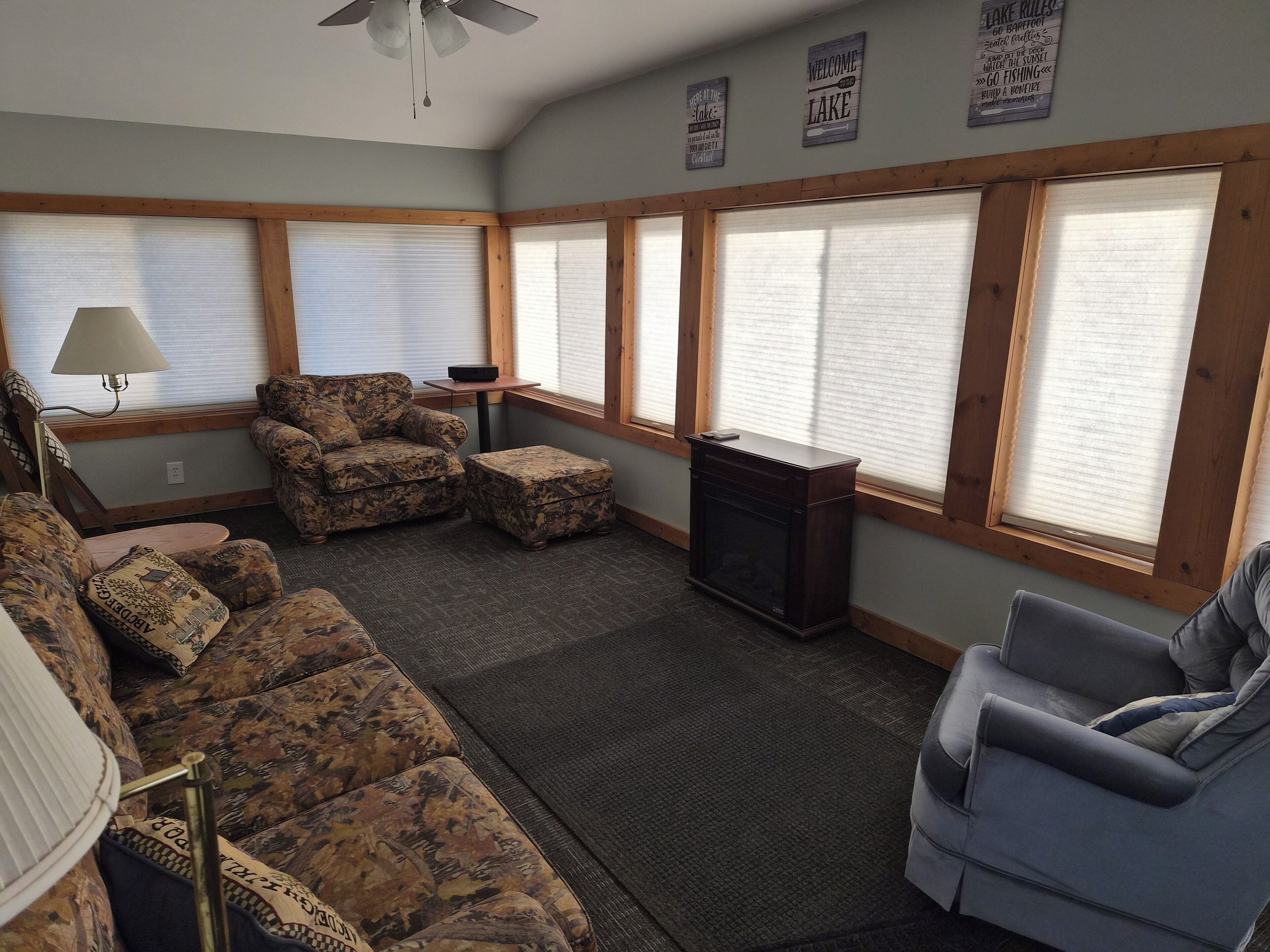 Cozy 3 Bedroom 2 1/2 Bath Whole House With Beach Privileges. Monthly Rates - Brighton, MI