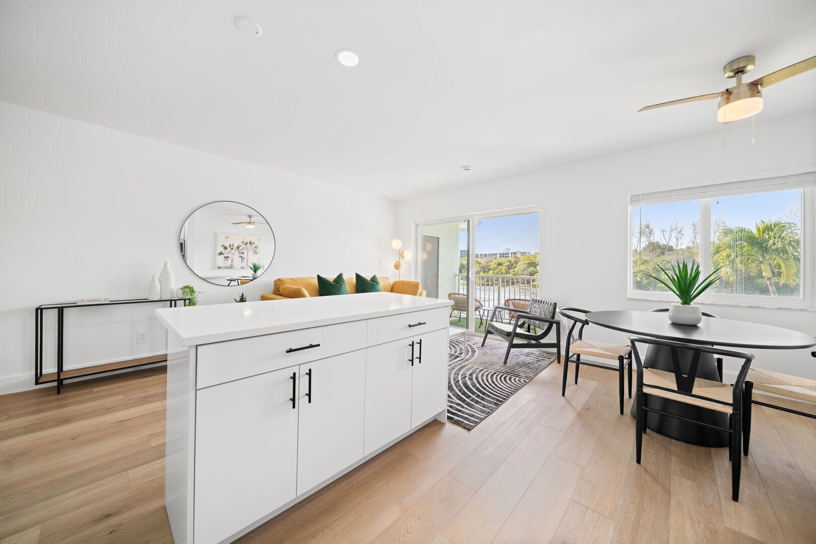 261 #13 Managed By Brampton Park - Boca Ratón, FL