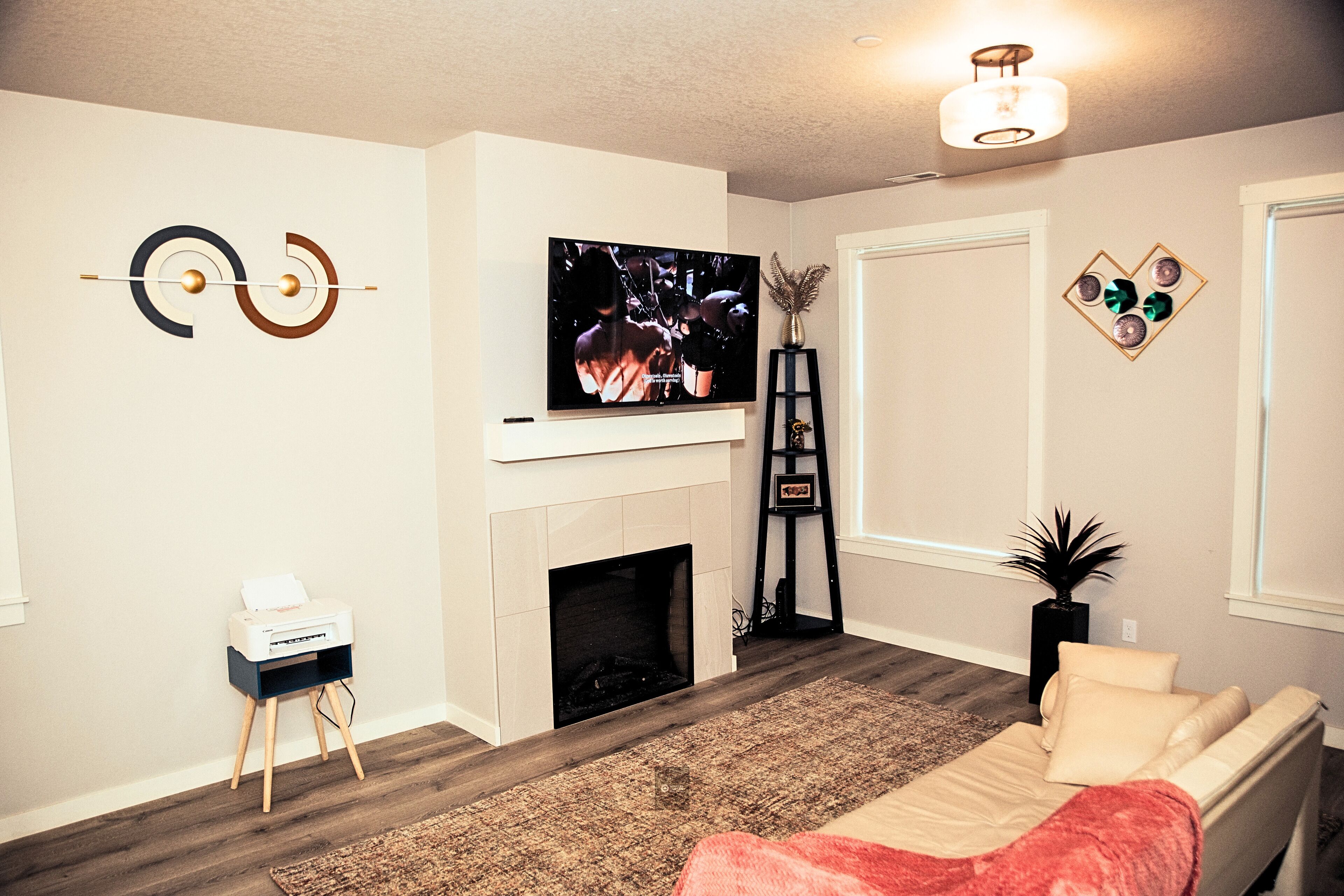 Cozy And Peaceful 3-bedroom Home - Salem, OR