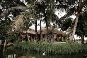 Imagem sem classificação, 2 de 16, botão