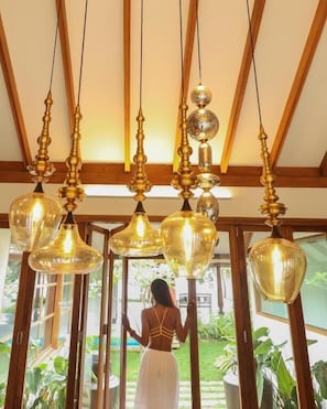 Vila superluxo, vista para o lago