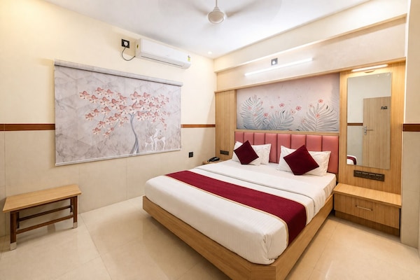 Hotel Shreenidhi Dwarka - Dwarka