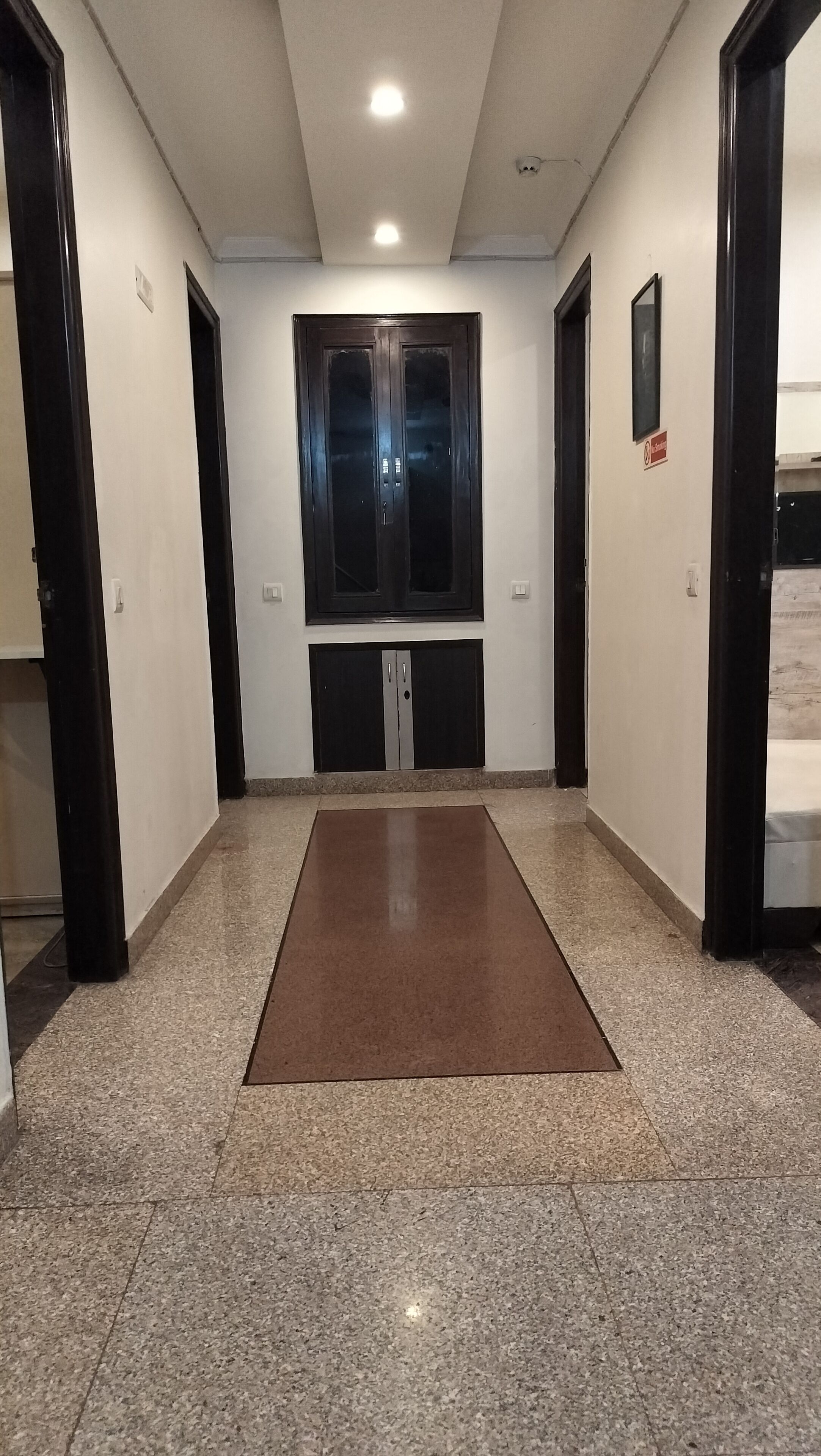 Quarto Clássico com Cama de Casal, Vista para a cidade | Interior