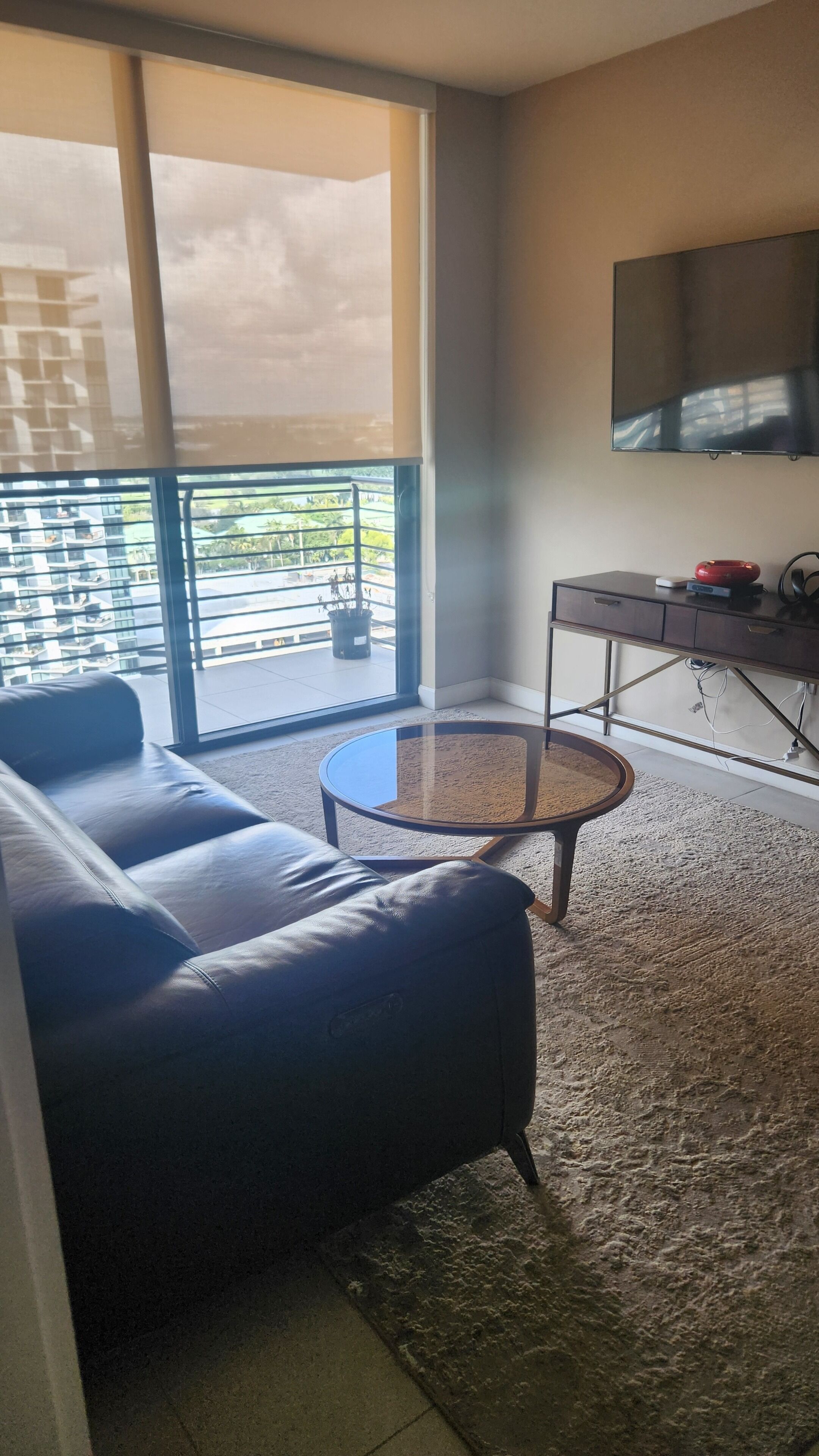 Charming 1b Downtown Doral - Miami Springs, FL