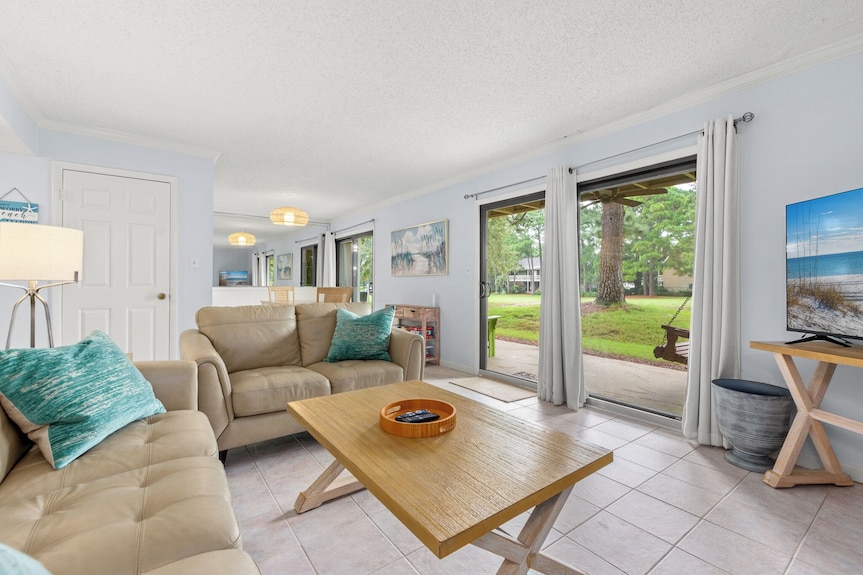 Budget Friendly ~Pets Welcome--seascape Resort Unit 33a - Miramar Beach, FL