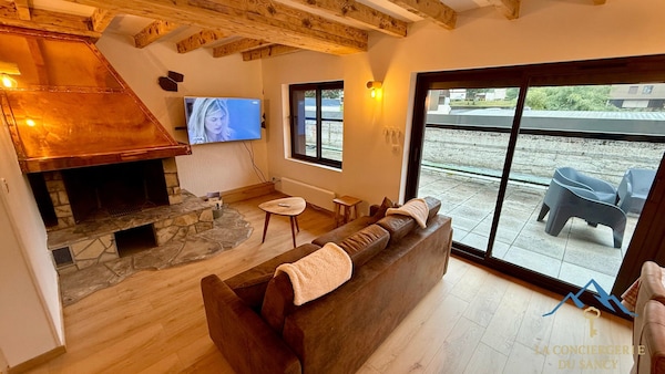 Chalet With Expansive Panorama Terrace - Chambon-sur-Lac