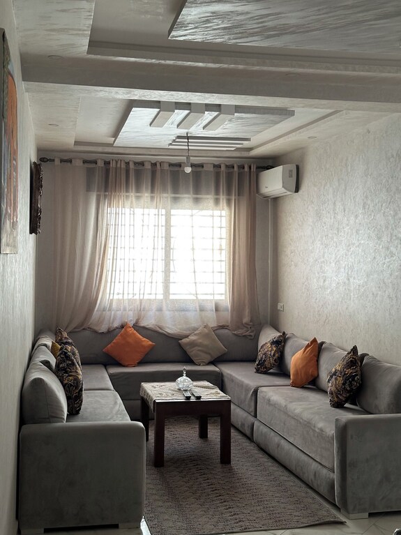 Enjoy Staying In A Calm Apatment- Near The Beach With Air Conditioning And Wifi - Tétouan