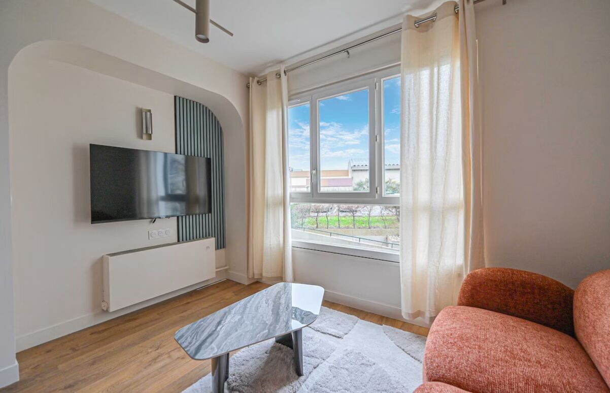 Paris - Adorable 3 Pièces Avec 2 Chambres Et 2 Sdb - Bagnolet