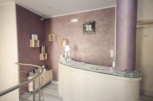 Check-in e check-out automático