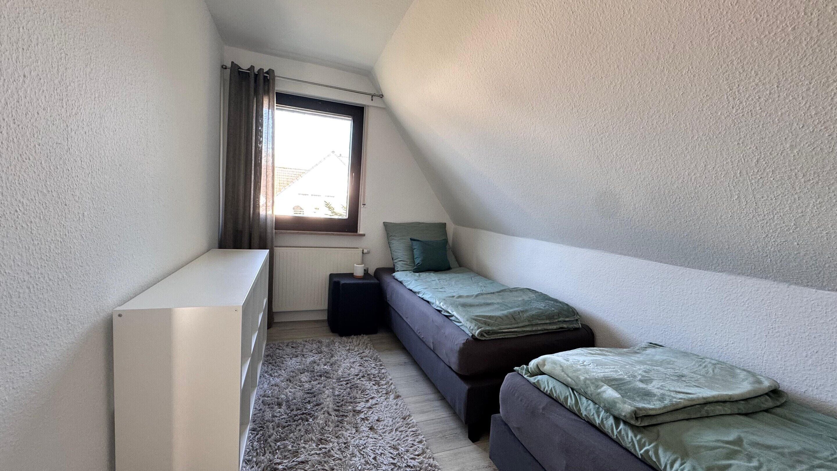 Casa | 2 quartos, individualmente mobiliados