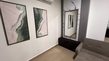 Apartamento, 2 quartos | Interior