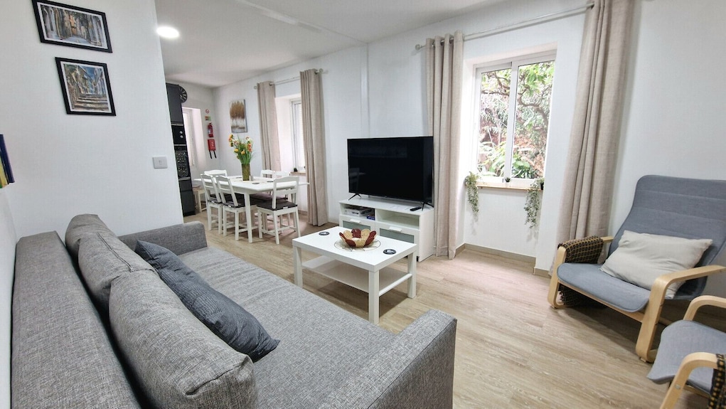 Old Town Experience Like No Other - Algeciras