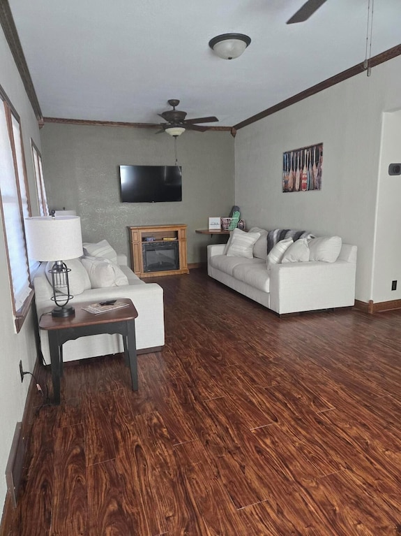 Welcome To The Lakehouse Hideout Your Glen Elder Escape! - Waconda Lake, KS