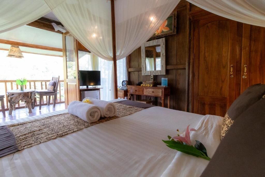 Deluxe Bungalow At Doni House - Bali