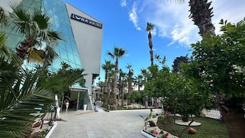 Fachada da propriedade