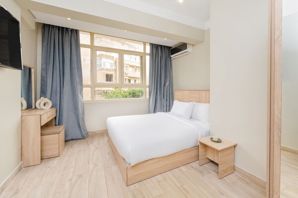 Brassbell Zamalek Taha Hussein Studios - Cairo