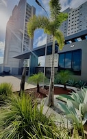 Apartamento Básico | Terrenos do alojamento