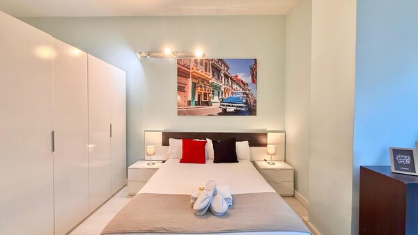 Oshun Estudio Deluxe D312 - Madrid