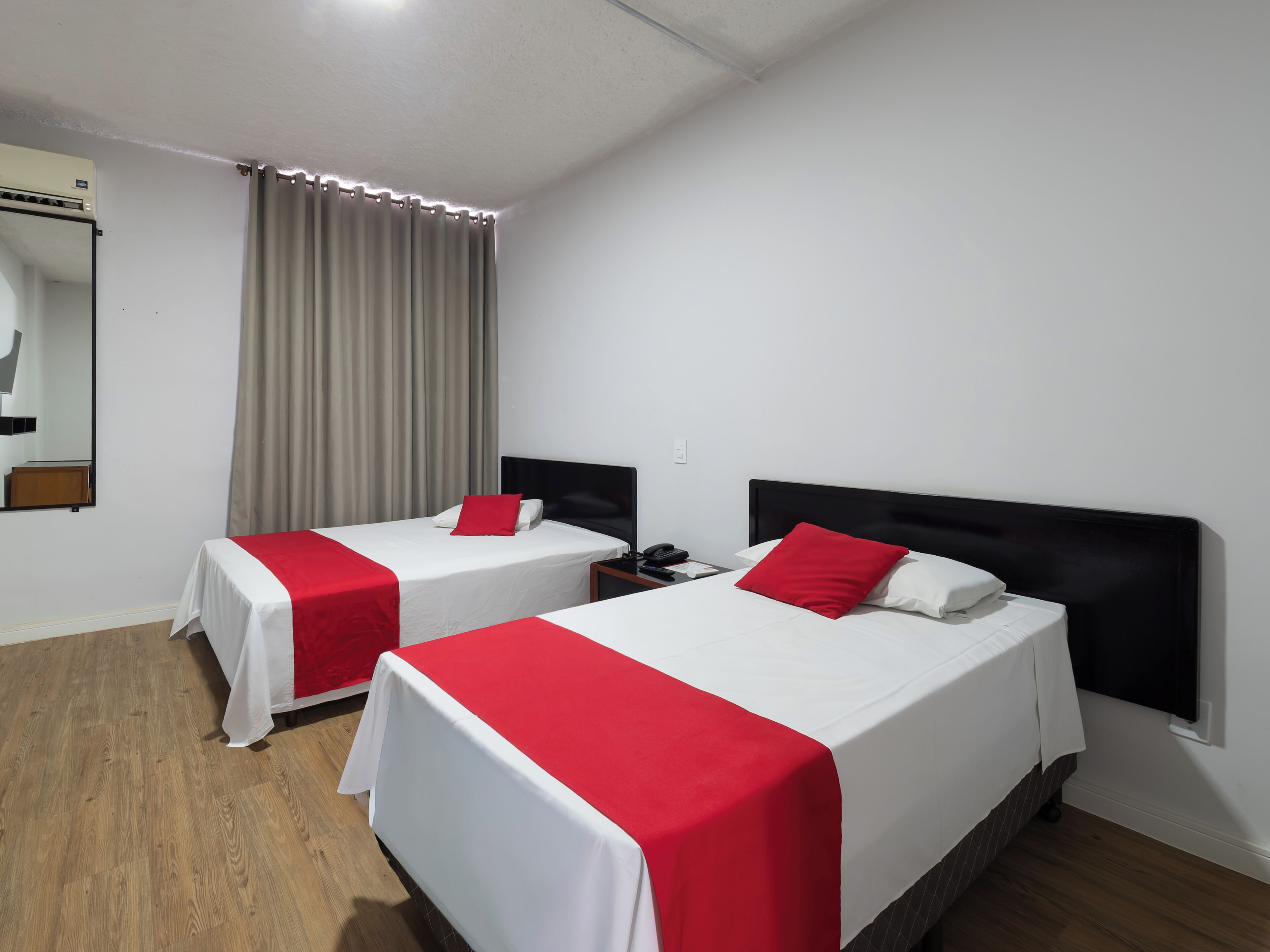 Quarto Twin Deluxe, 2 camas individuais | Wi-fi grátis 