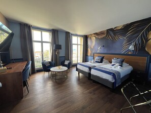 Quarto Duplo de Luxo, vista para o jardim | Cofre no quarto, cortinas/cortinados opacos, Wi-fi grátis 