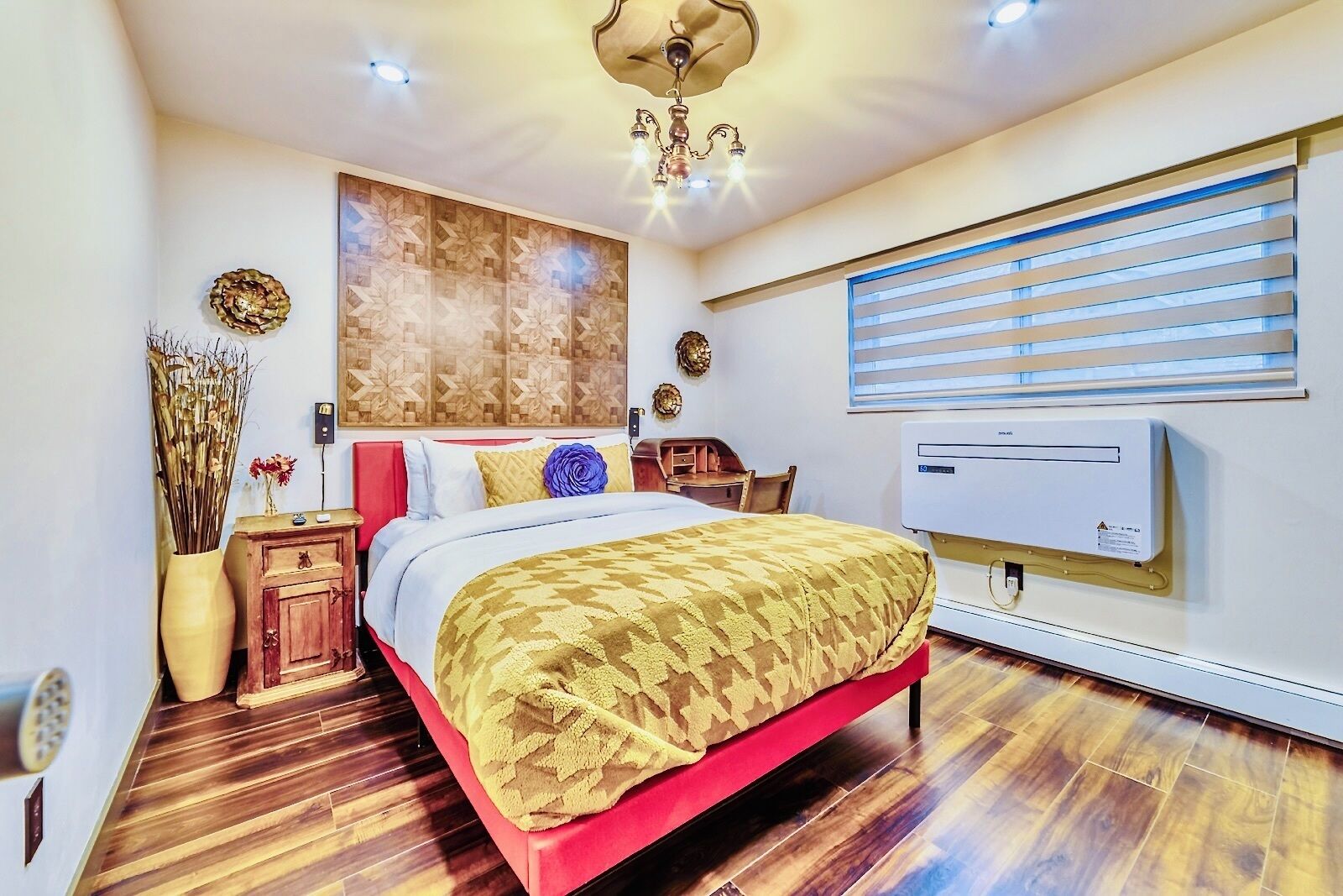 Quarto real, 1 cama Queen | Detalhe da parte interna