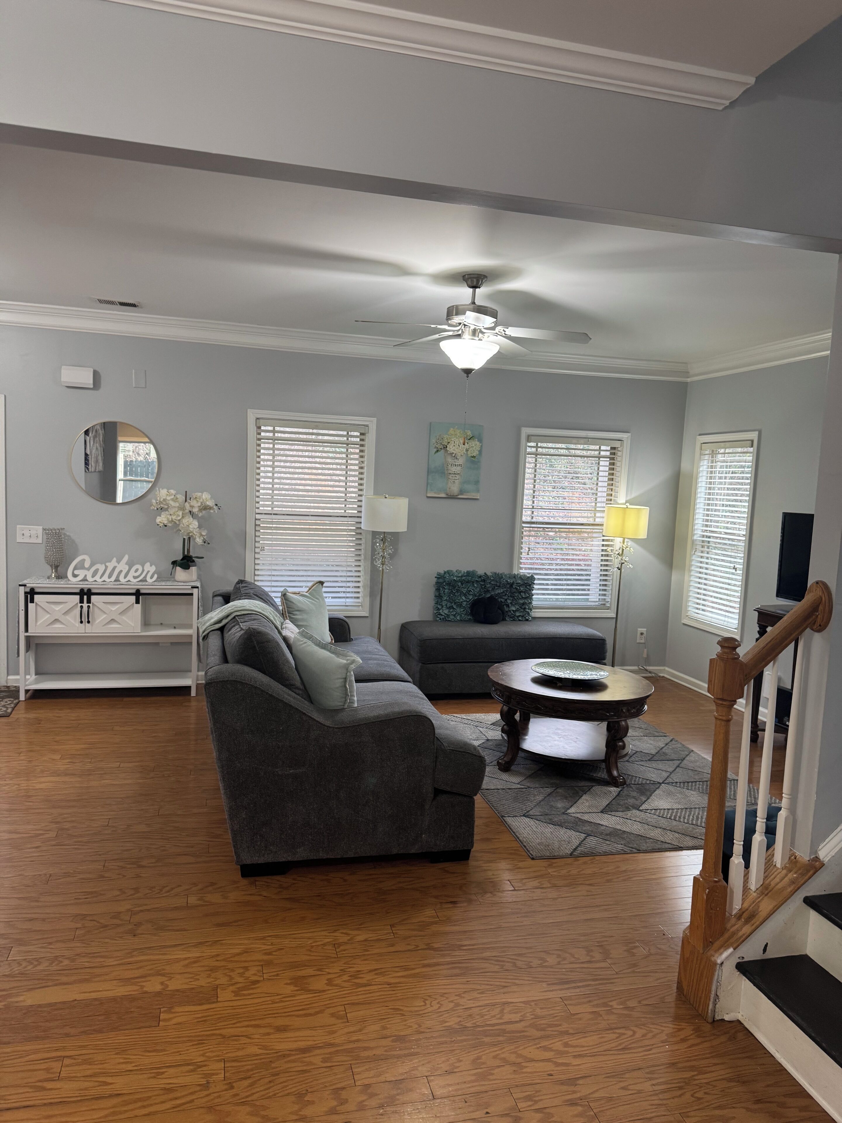 3-bedroom House In Serene Canton Downtown Walk To Great Restaurants - Canton, GA