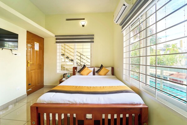 Itsy Hotels Salees Enclave - Near Padmanabhaswamy Temple - Thiruvananthapuram