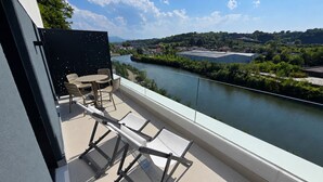 Quarto Duplo Premium | Terraço/pátio interior