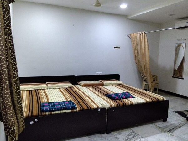 Sri Meenakshi Residency - Tiruvannamalai