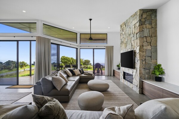 Scenic House With Private Yard & Bbq Area - Springbrook