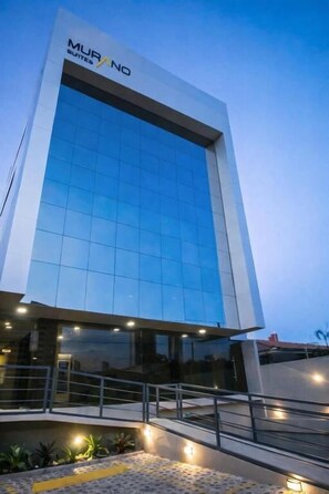 Fachada da propriedade