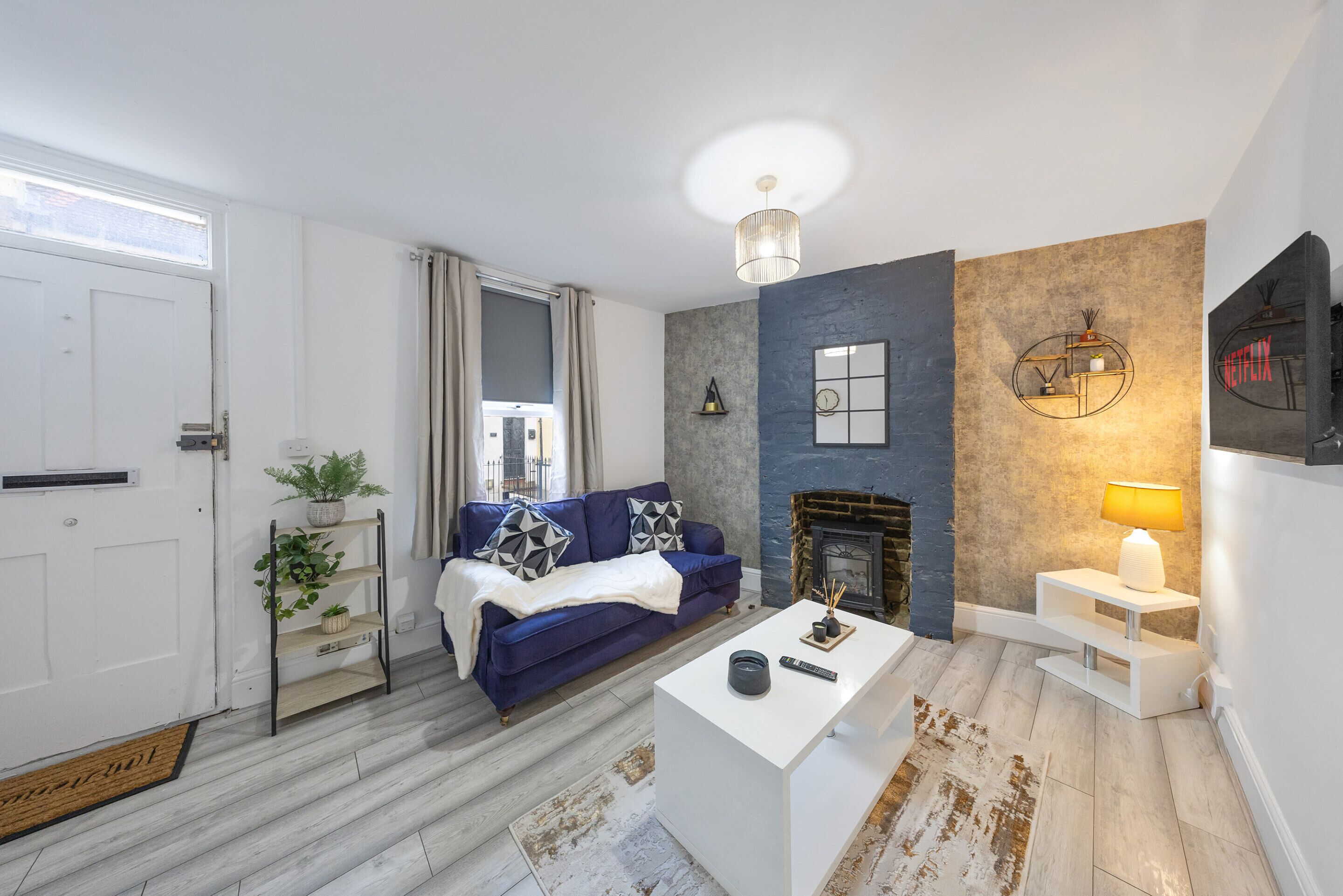 Maison-confort-salle De Bain Privée-vue Sur Rue - Chatham