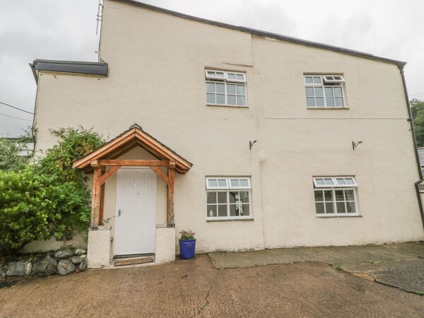 Farmhouse Apartment - Borrowdale