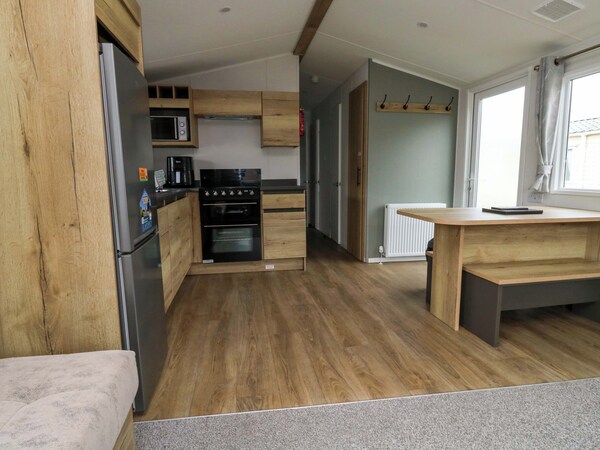 The Foxy Cobbler - Bantham Beach