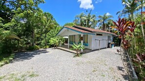 Villa Básica | Exterior