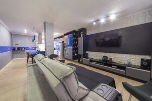 Casa, para fumantes | 2 quartos