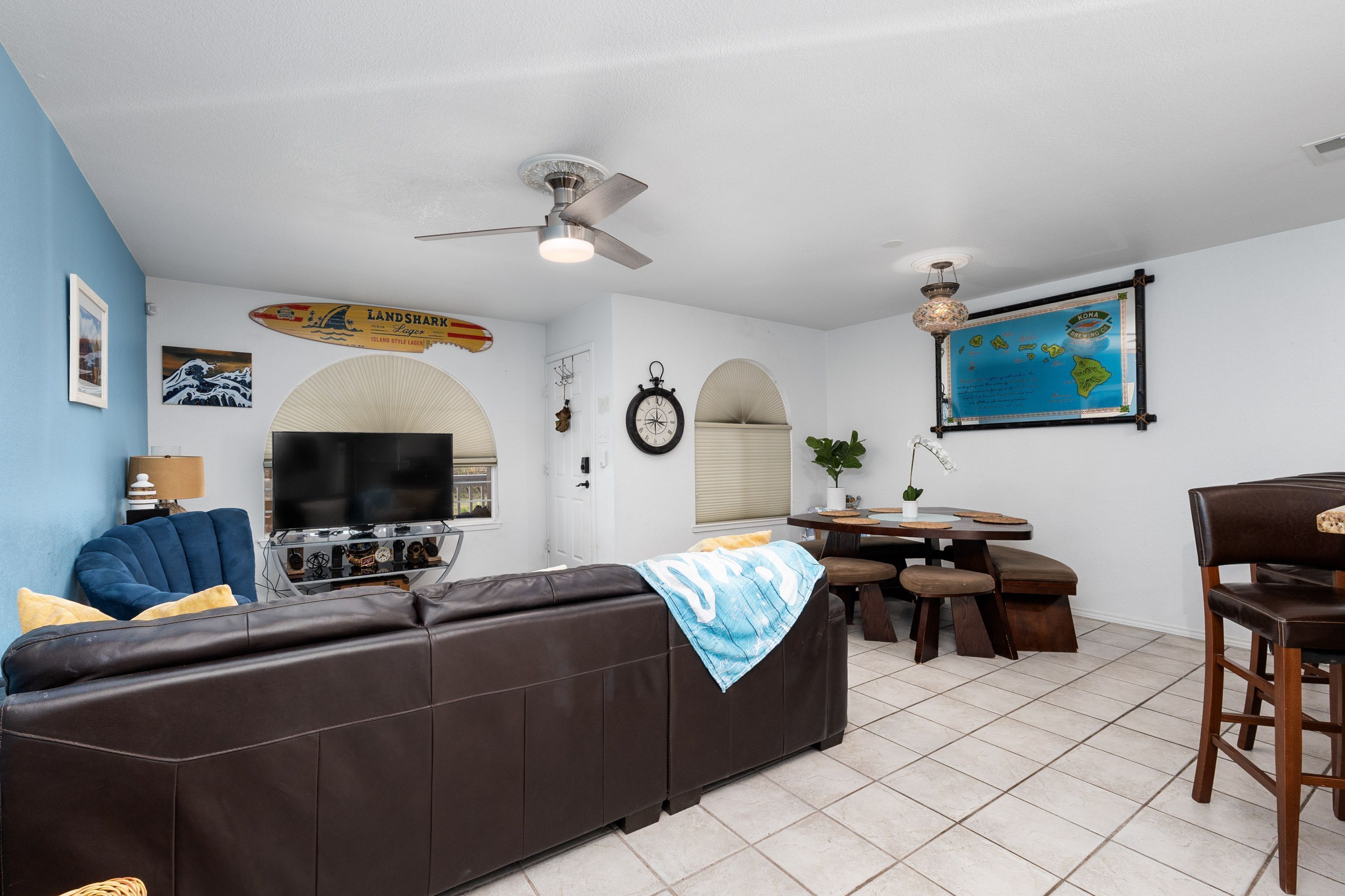 Walk To Beach | Central Island Condo - South Padre Island