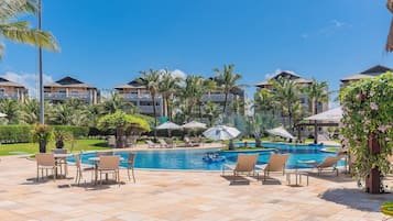 Apartamento Básico | Piscina