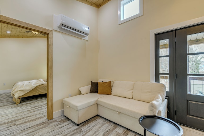 Walk To Main St! Mtn-view Getaway In Waynesville - Waynesville, NC