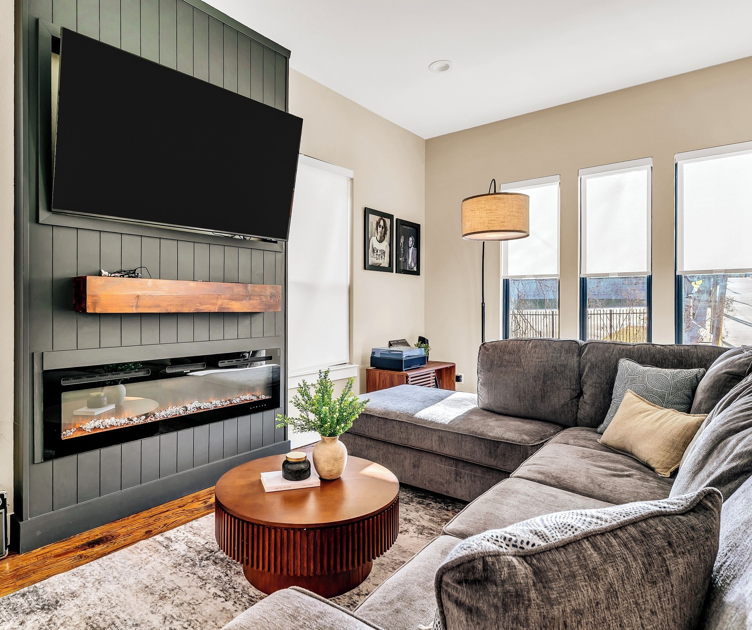 Dallas Escape - Rooftop + Hot Tub - Vintage Arcade - Lancaster, TX