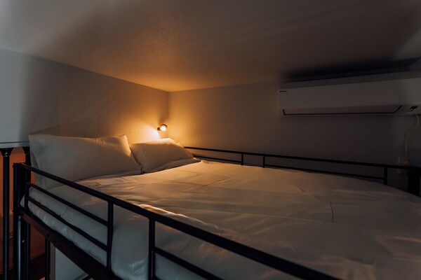 Showa Bloom Shinjuku 401 - Tokyo