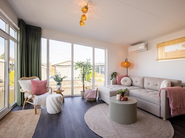 Schöne Wasser-lodge, Gemütlich Eingerichtet - Giethoorn