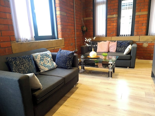Longstay Family & Contractor, Wi-fi, Discounts - Bradford
