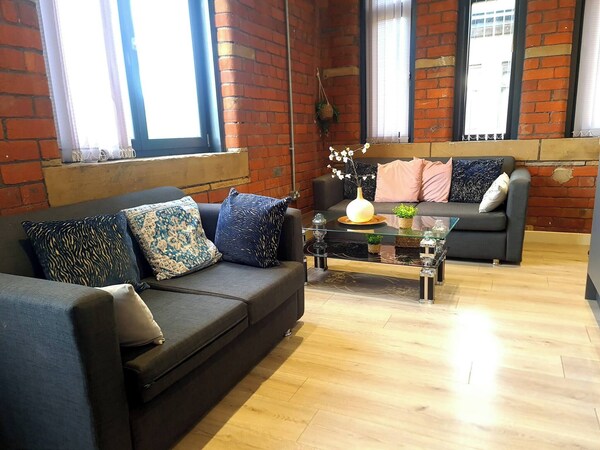 Longstay Family & Contractor, Wi-fi, Discounts - Bradford