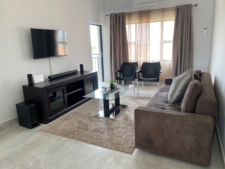 Prime & Secure Sarona City Apartment - 嘉柏隆